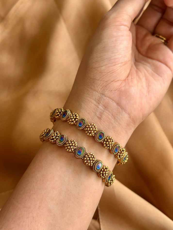 Budgeted Peacock Bangles – Ohbyozy