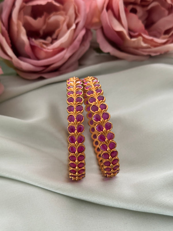 Ruby vine bangles 2.8 – Ohbyozy