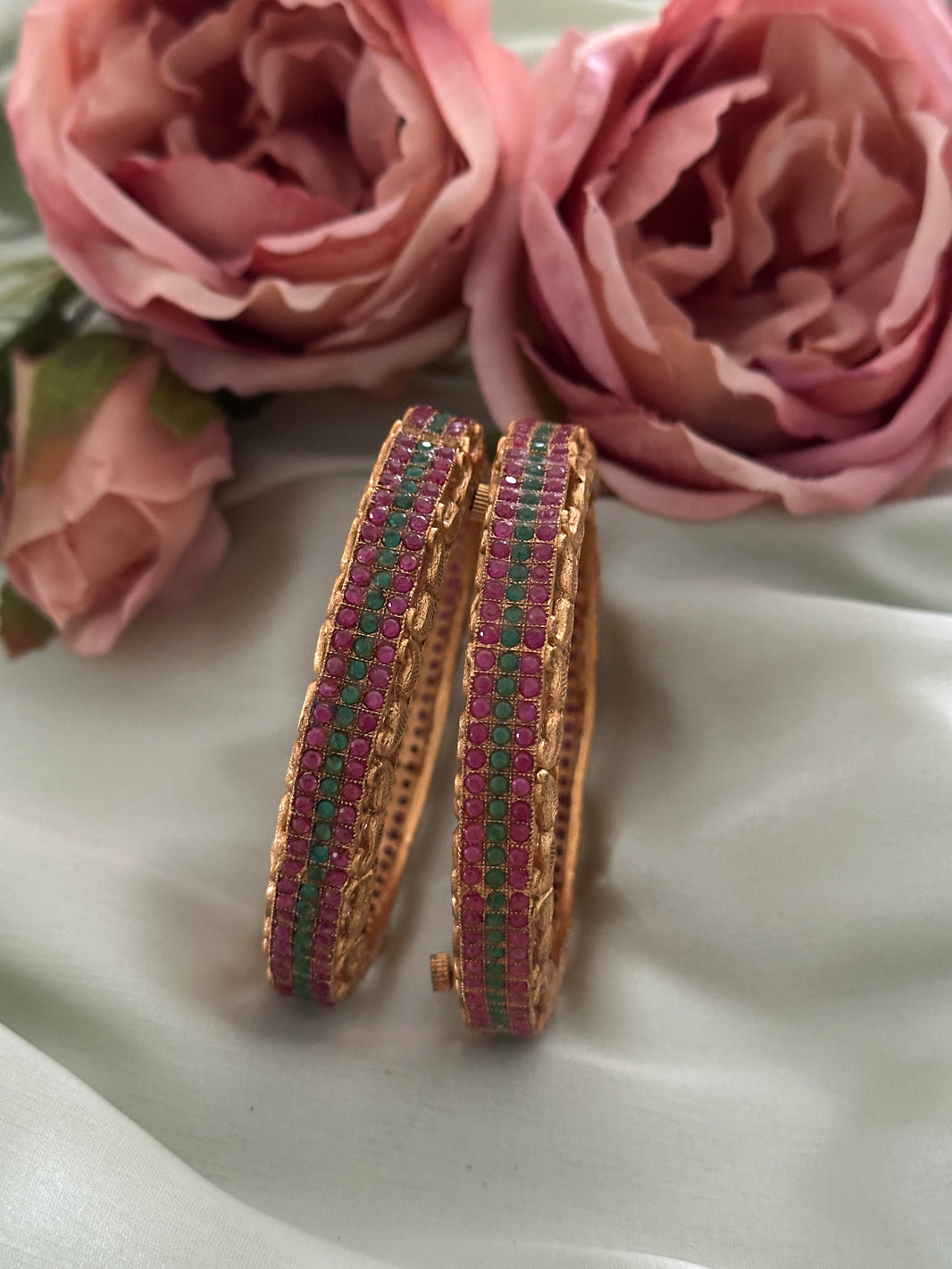 Bangles & Bracelets – Ohbyozy