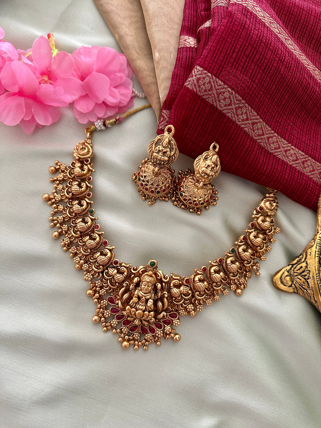 Dakshya Antique Necklace – Ohbyozy